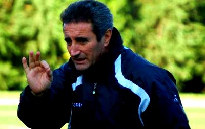 Algérie : Djamel Menad remonté contre ses joueurs - Africa Top Sports