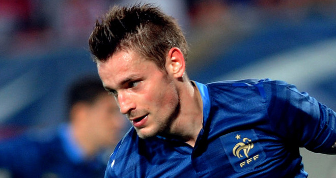 Mathieu Debuchy : de Lille à Newcastle ! - Africa Top Sports