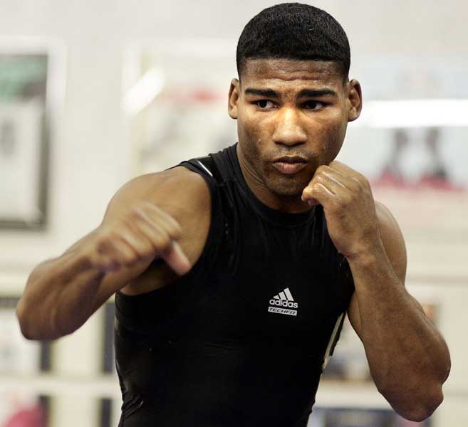 Boxe : Le Cubain Yuriorkis Gamboa soupçonné de dopage - Africa Top Sports