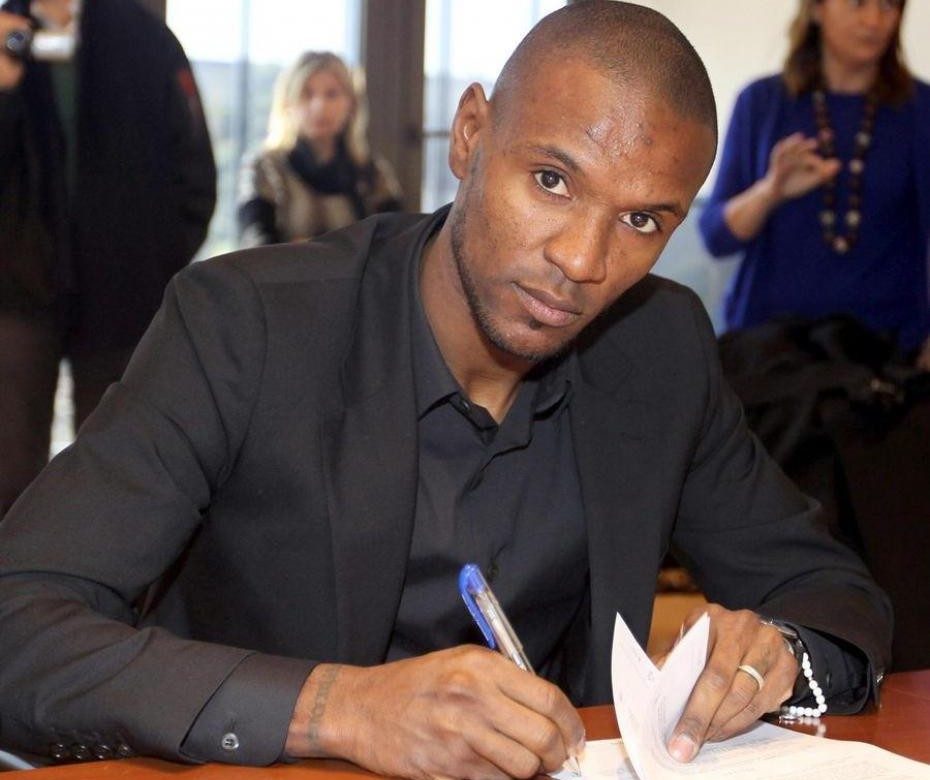 Abidal : De Lyon au Bayern, il évoque les pistes - Africa Top Sports