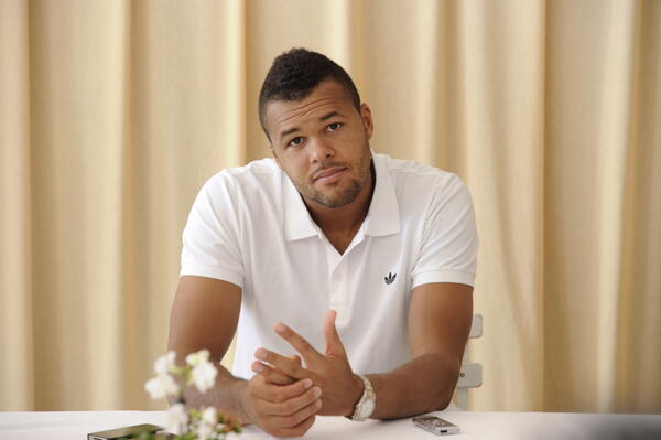 Tsonga: Un mois d'arrêt! - Africa Top Sports