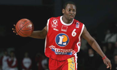 Michael Mokongo signe à Monaco Basket - Africa Top Sports