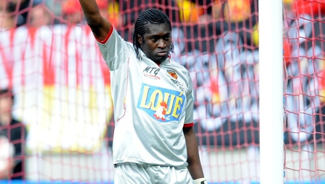 Belgique : Le Gabonais Ovono en essai à Ostende - Africa Top Sports