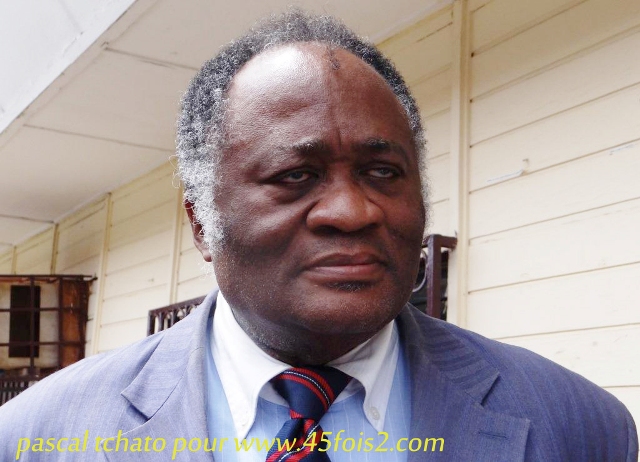 Fécafoot : Owona aurait demandé au Président Biya d’intervenir pour la ...