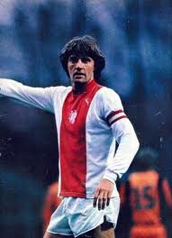 Ruud Krol: De la Tunisie au Maroc ? Biographie ! - Africa Top Sports