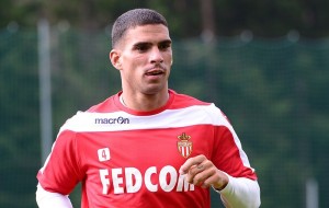 Carl Medjani: le défenseur algérien va signer à Valenciennes - Africa ...