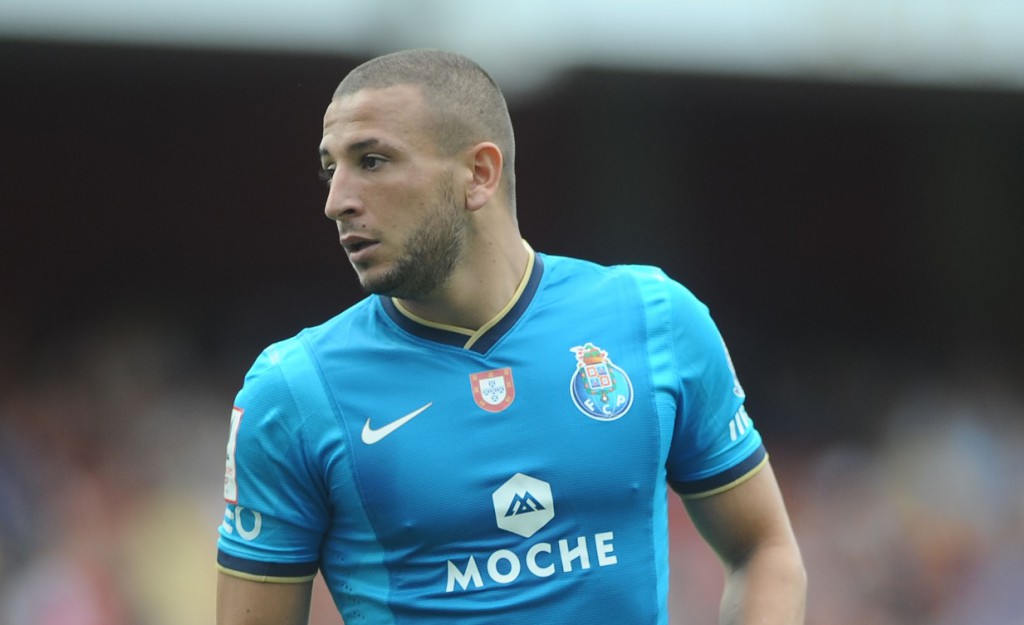 Algérie: Nabil Ghilas convoqué pour les éliminatoires de la CAN 2015 ...