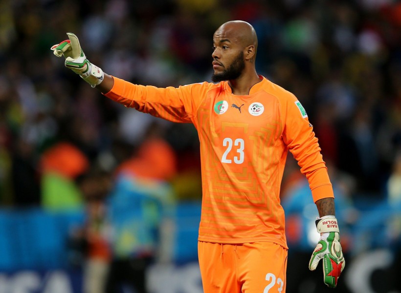 Raïs M'Bolhi: Le gardien algérien bientôt en Arabie Saoudite