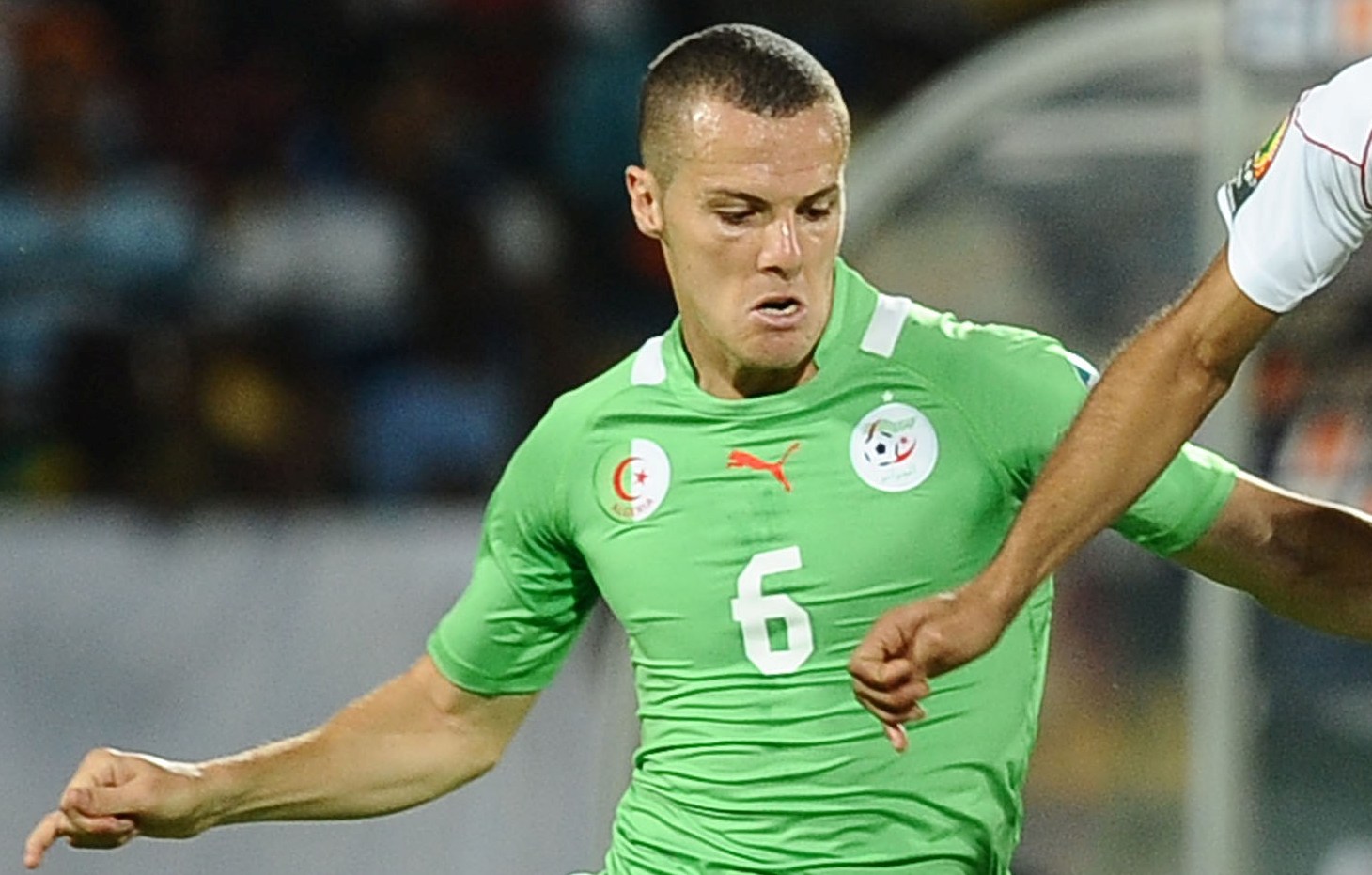 Djamel Mesbah : « On ira au Malawi pour gagner » - Africa Top Sports