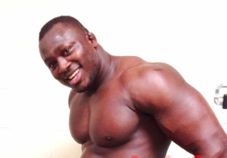 Sénégal / Lutte: Bombardier remet son titre en jeu le 7 juin 2015 face ...