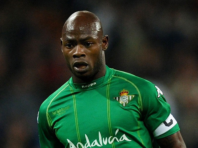 Achille Emana signe à Nastic Tarragone - Africa Top Sports