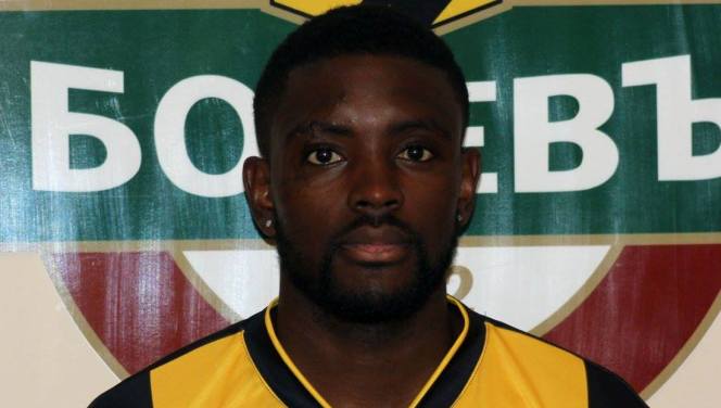 Joël Tshibamba : Le Congolais (RDC) signe en Bulgarie - Africa Top Sports