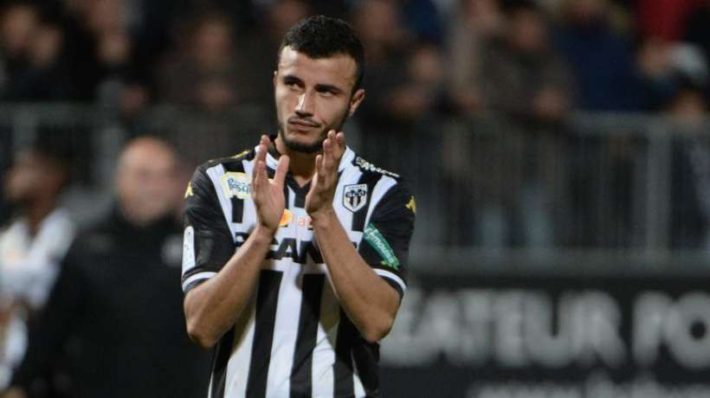 Romain Saiss : Le Marocain transféré officiellement à Wolverhampton