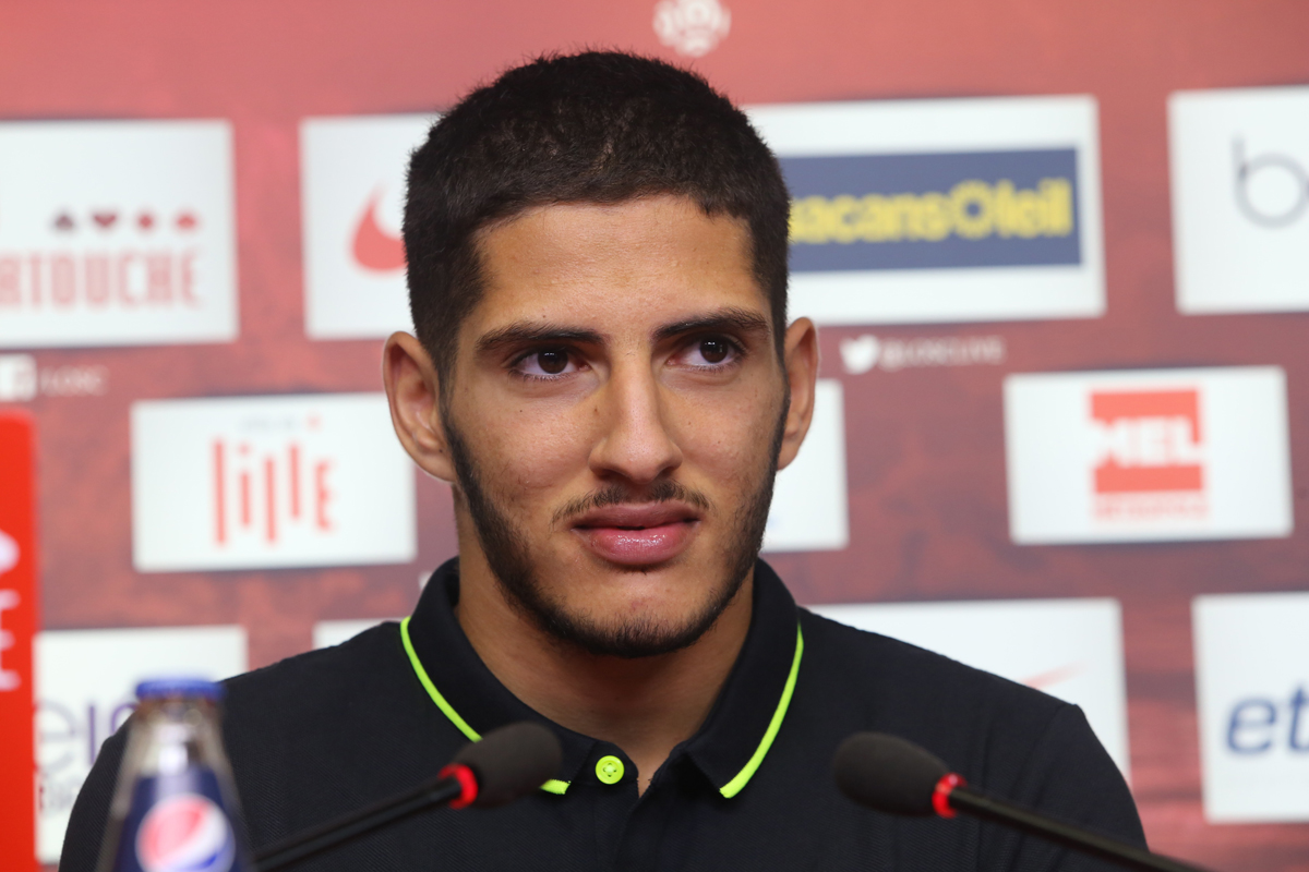 Yacine Benzia: fin de saison pour l'Algérien