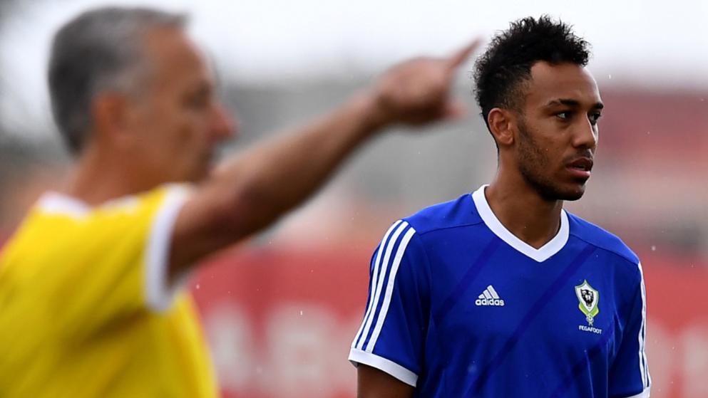Gabon: Daniel Cousin a des doutes sur Aubameyang Gabon: Daniel Cousin a des doutes sur Aubameyang