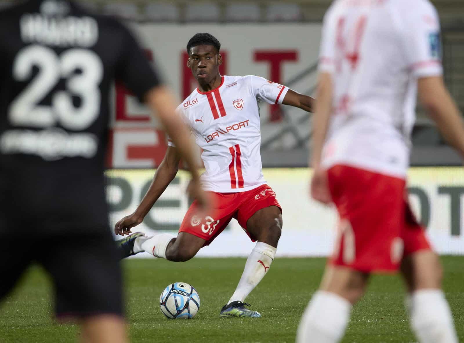 Christopher Wooh : L’OM s'intéresse au profil du Camerounais