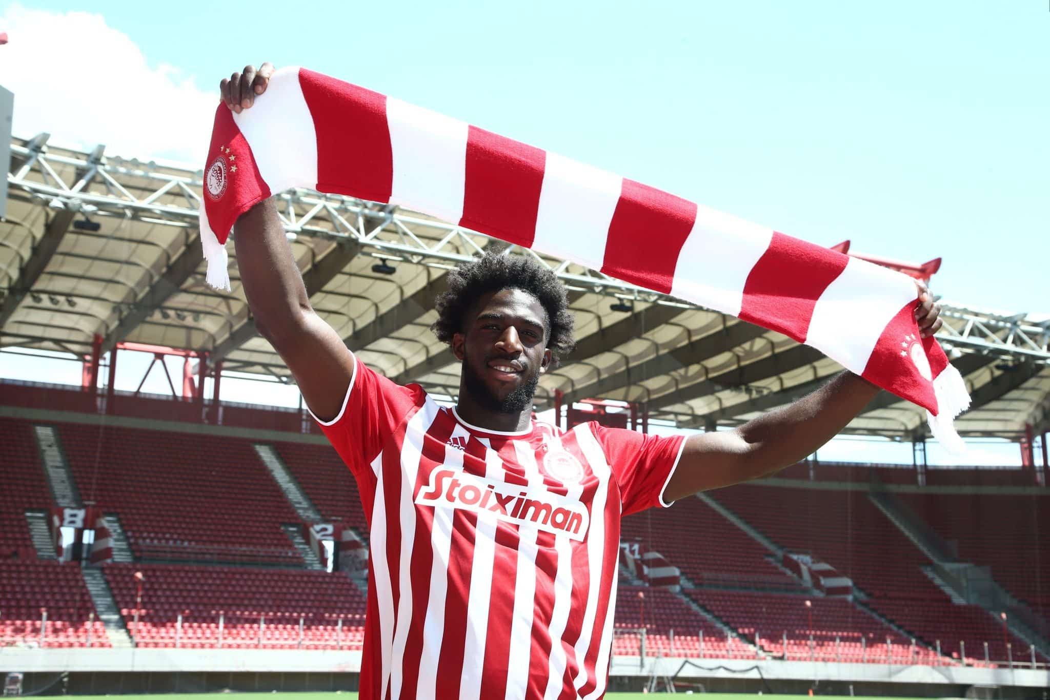 Mercato : Aboubakar Kamara "AK-47" signe l'Olympiakos - Africa Top Sports