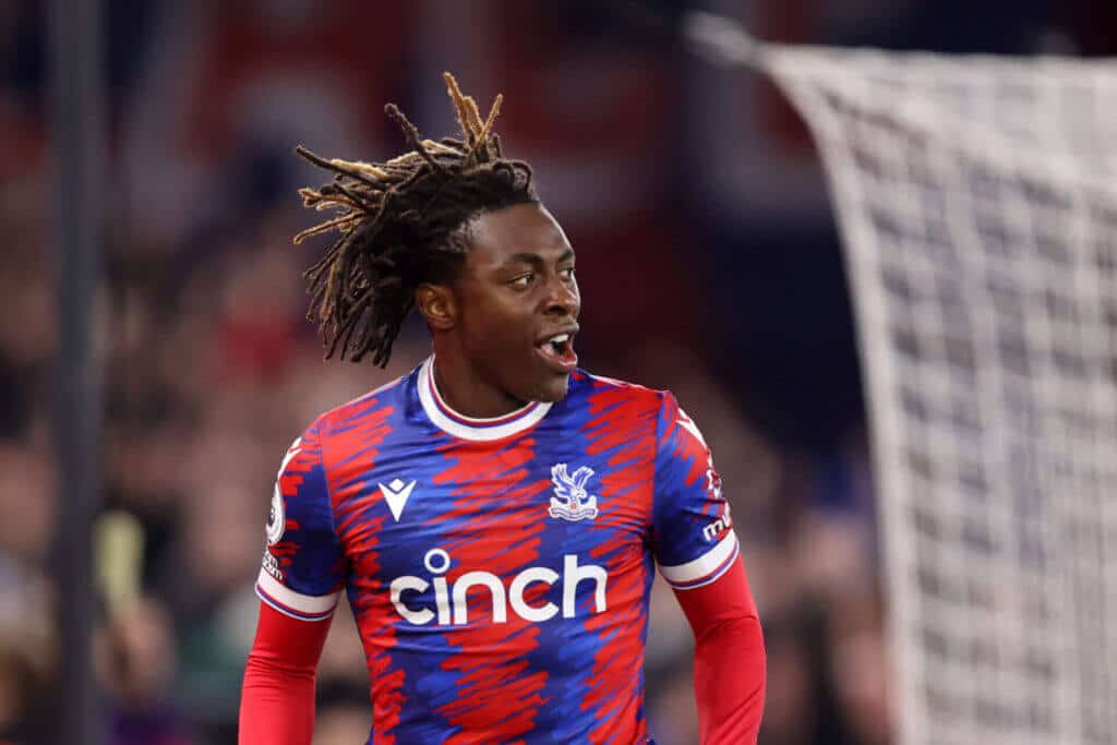 Premier League : Grâce à un doublé d'Eberechi Eze, Crystal Palace bat ...