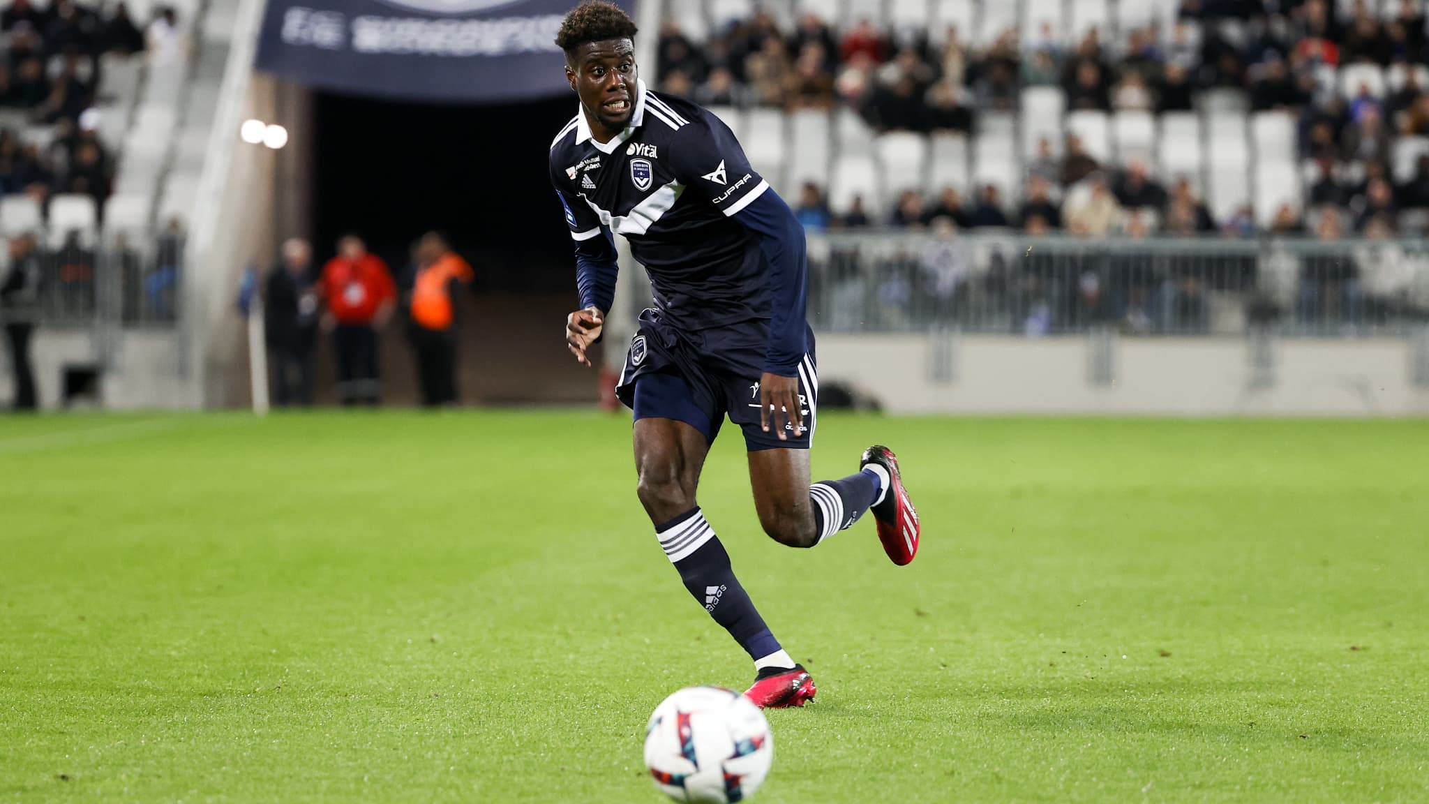 Bordeaux : Malcom Bokele dans le collimateur du FC Nantes - Africa Top ... Bordeaux : Malcom Bokele dans le collimateur du FC Nantes - Africa Top ...