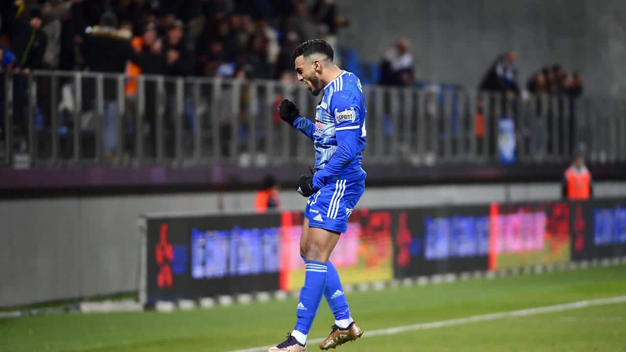 Dunkerque : L'Algérien Rayan Ghrieb rejette les avances de l’ASSE ...