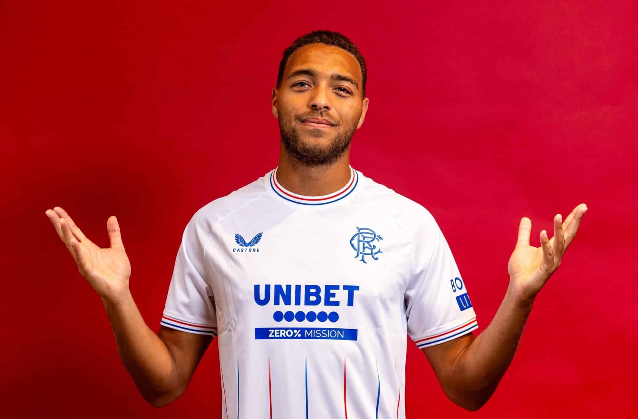 Cyriel Dessers rejoint officiellement les Glasgow Rangers