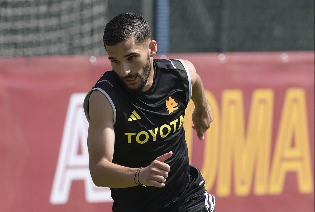 Houssem Aouar impressionne déjà José Mourinho à l'AS Roma