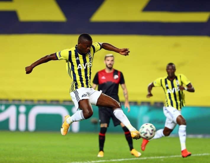 Fenerbahçe : Ally Mbwana Samatta se dirige vers l'Arabie Saoudite ...
