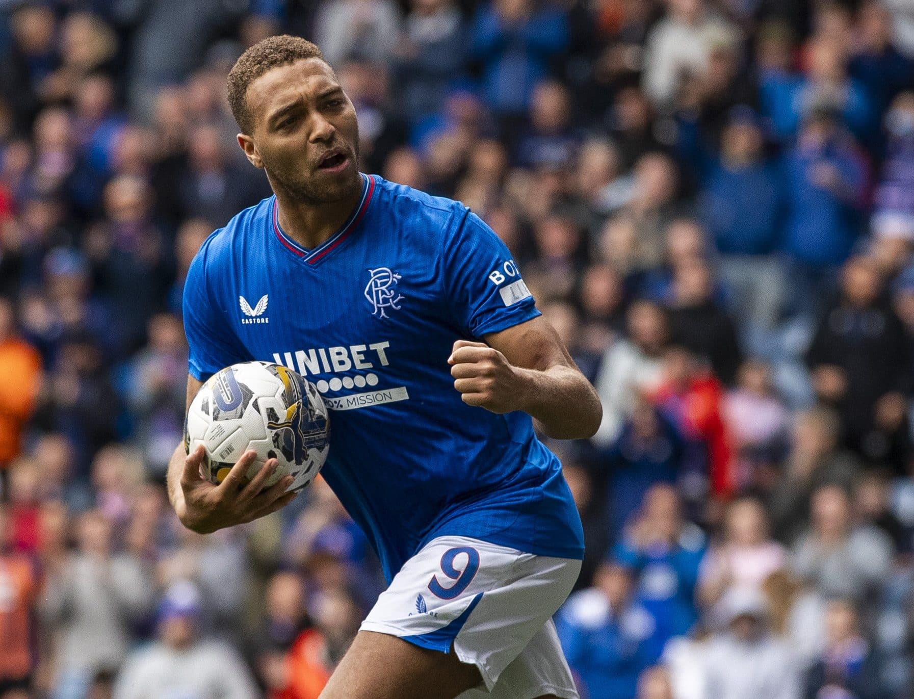Cyriel Dessers porte les Rangers en Coupe de la Ligue