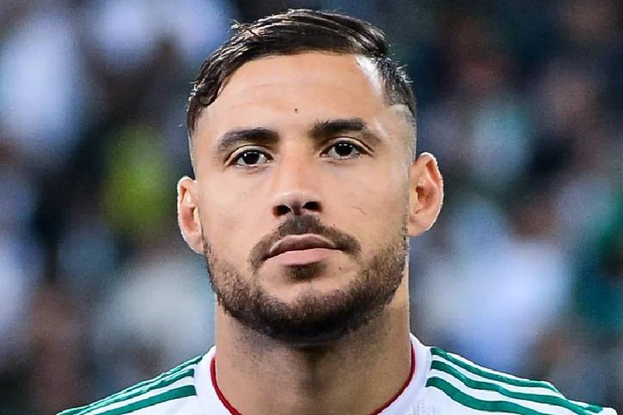 Algérie : Youcef Belaili signe au Mouloudia Club d'Alger - Africa Top ...