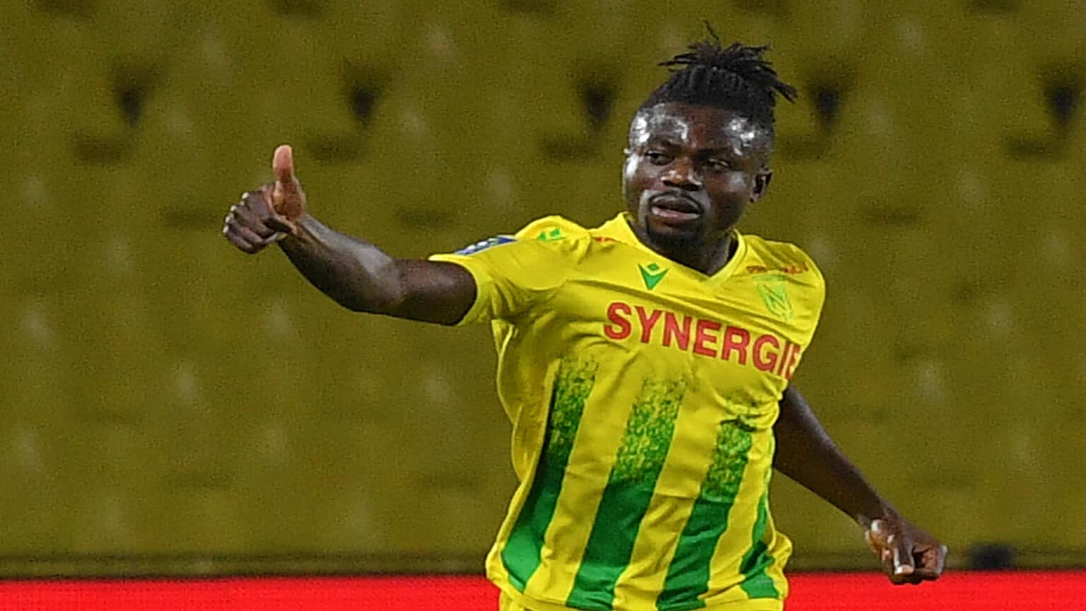 Moses Simon : « Mon père me voyait militaire ou docteur