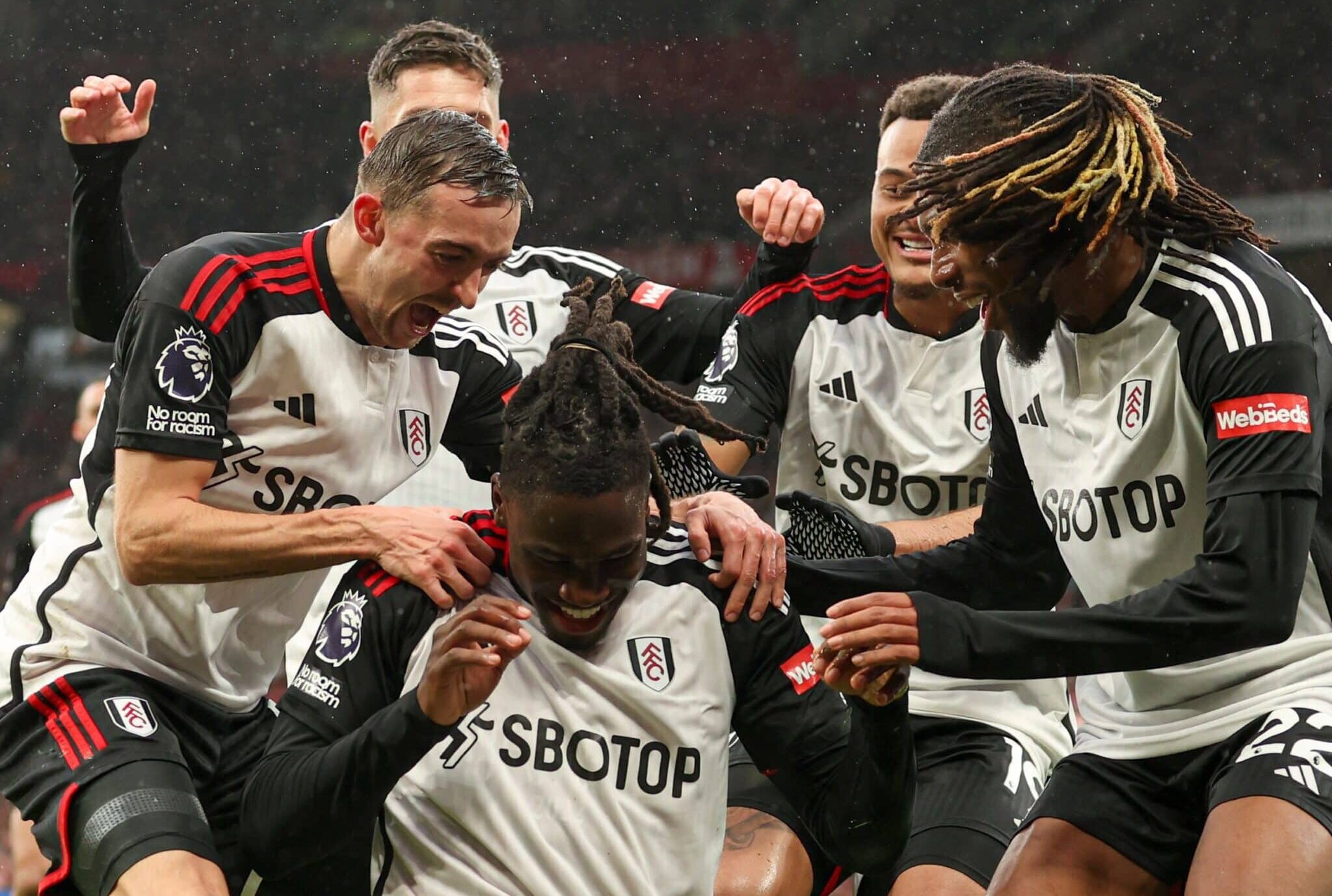 Fulham : Calvin Bassey et Alex Iwobi étourdissent United