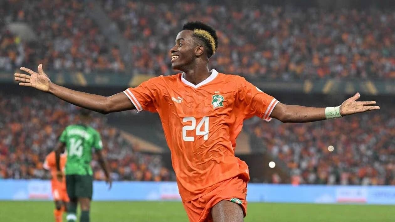 CAN 2023 : Michael Essien félicite Simon Adingra ! - Africa Top Sports
