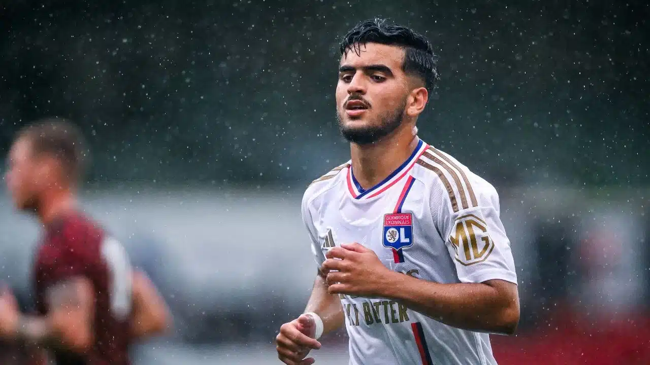 Mohamed El Arouch : Le milieu franco-marocain va quitter l'OL pour Botafogo