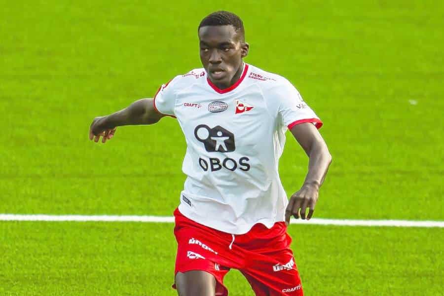 Fallou Fall : La révélation sénégalaise courtisée par l’Europe