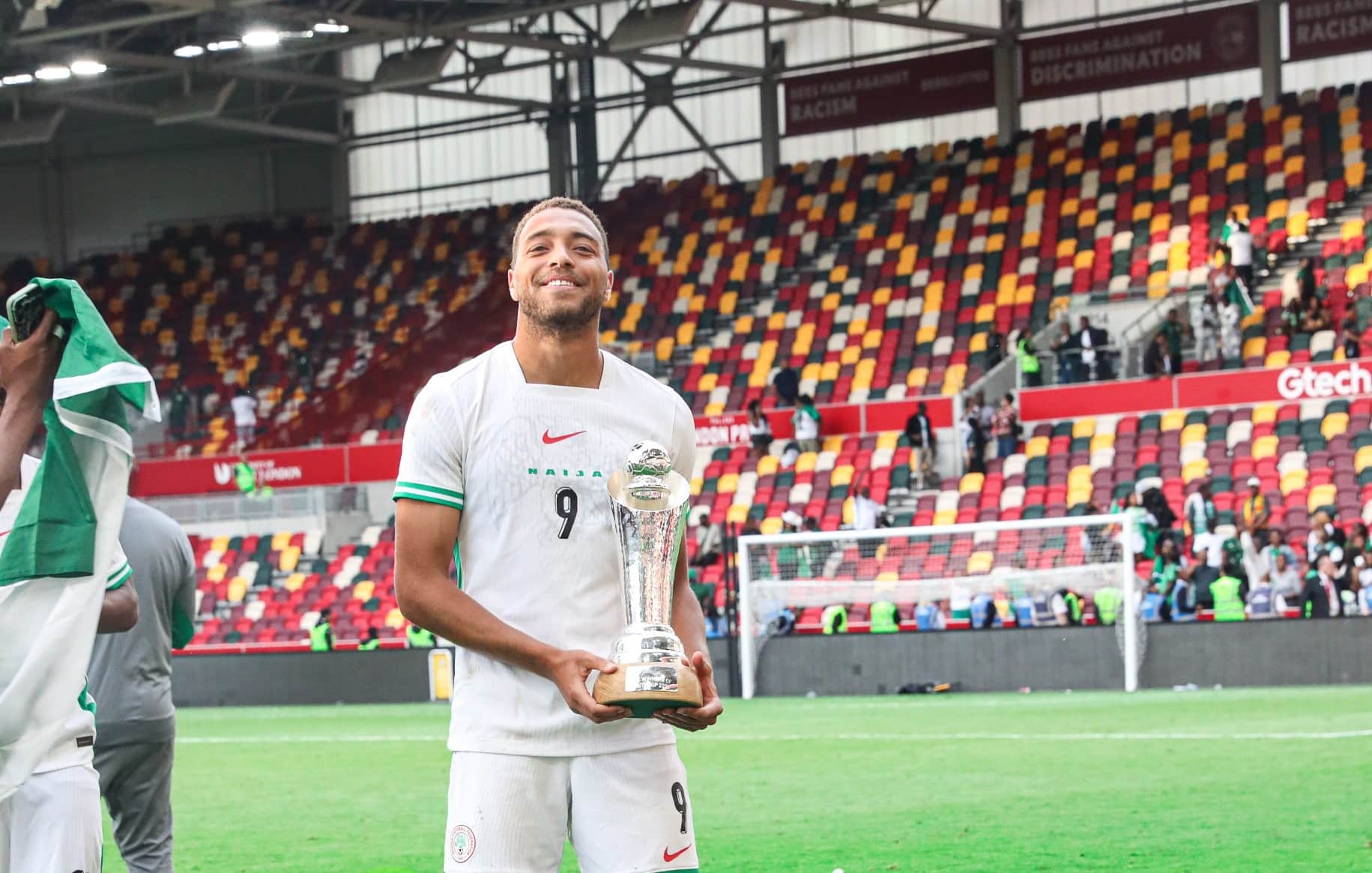 Nigeria : Cyriel Dessers a quitté la sélection pour se marier (Photo)