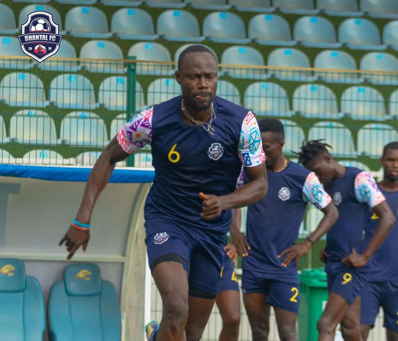 Coupe CAF : Les 11 de départ pour le choc entre le Hafia FC et le ...